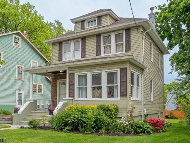 Woodside Rd, Maplewood, Home For Sale