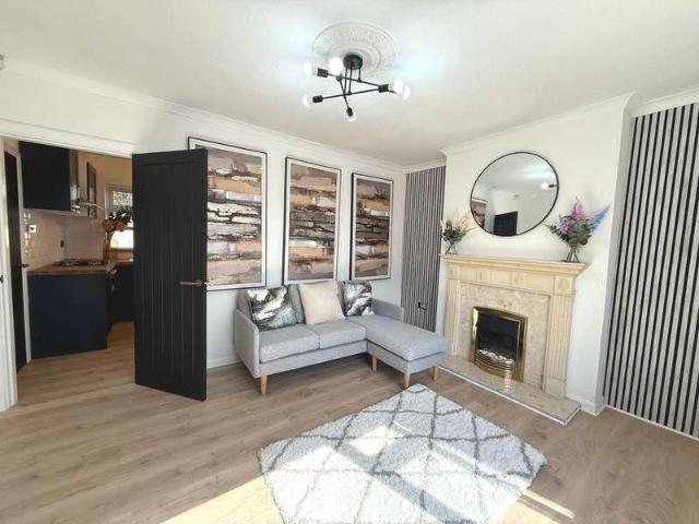 Woodside Road, Nottingham, NG9