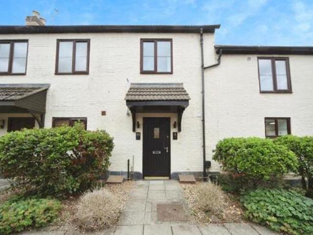 Woodside Road, Lower Woodside, 1 Bedroom Ground
