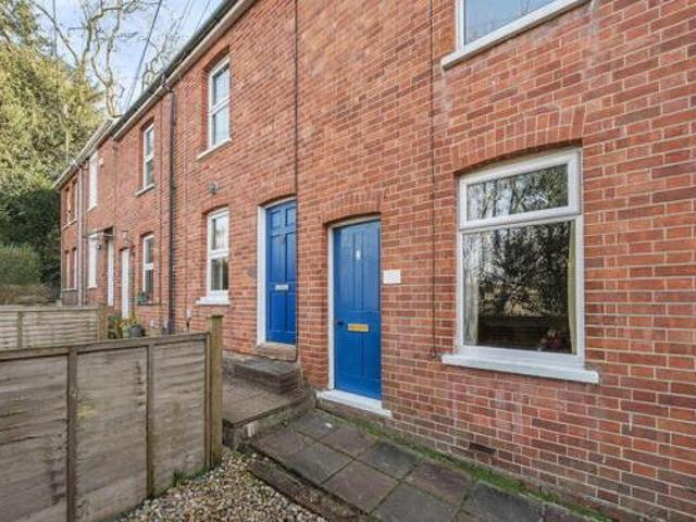 Woodside Road, Rusthall, 2 Bedroom Terraced