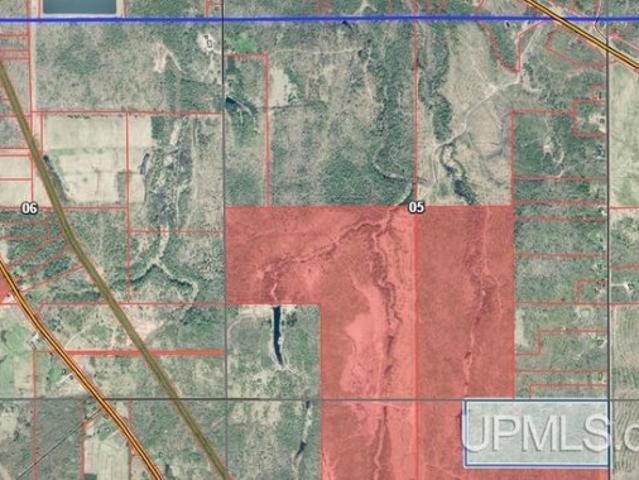 Woodspur Rd, Ontonagon, MI 49953
