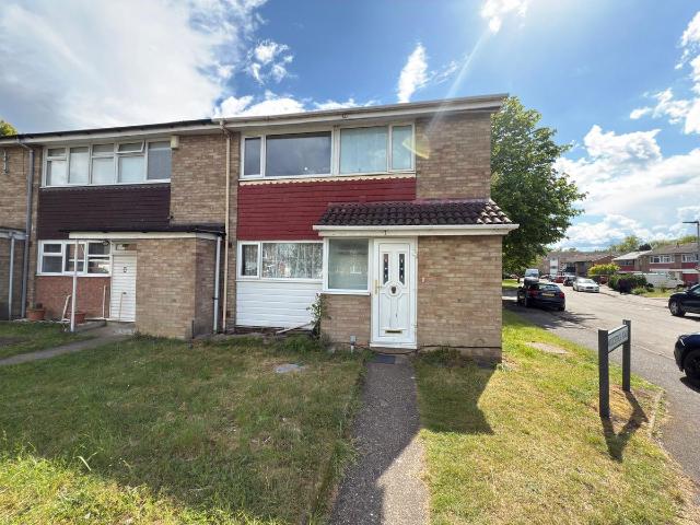 Woodstock Road, Bedford MK40, 3 bed end terrace house to rent, £1,450 pcm | PrimeLocation