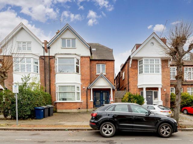 Woodstock Road, Golders Green NW11, 1 bed flat to rent, £2,000 pcm | PrimeLocation