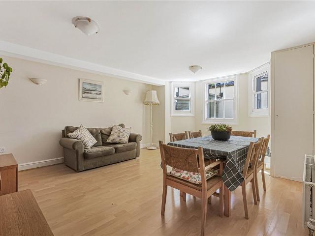 Woodstock Road, North Oxford OX2, 1 bed flat to rent, £1,650 pcm | PrimeLocation