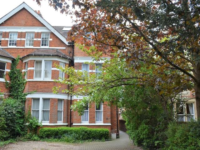 Woodstock Road, Oxford, Oxfordshire OX2, 3 bed flat to rent, £2,400 pcm | PrimeLocation