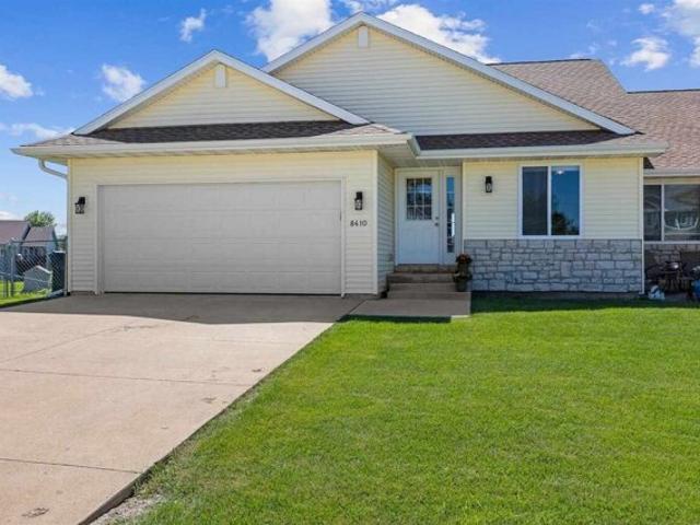Woodstone Ct Sw, Cedar Rapids, Condo For Sale