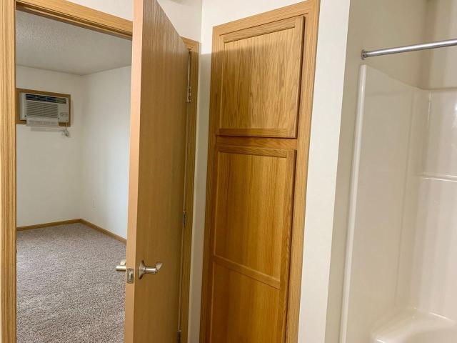 Woodstone Three 2 Bedroom Apartment for Rent at 4393 Calico Dr S, Fargo, ND 58104 Anderson Park
