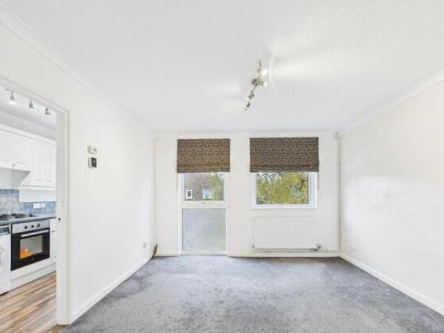 Woodpecker Mount, Pixton Way, 1 Bedroom Flat
