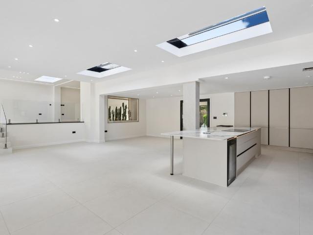 Woodpecker Close, Cobham, Surrey KT11, 5 bed detached house to rent, £12,500 pcm | PrimeLocation