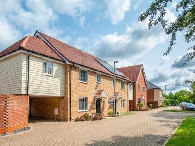 Woodpecker Close, Halstead, 4 Bedroom House