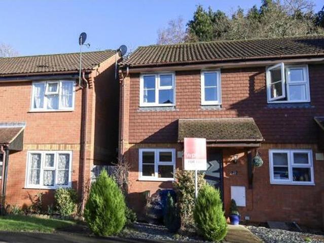 Woodpeckers, Milford, 2 Bedroom End