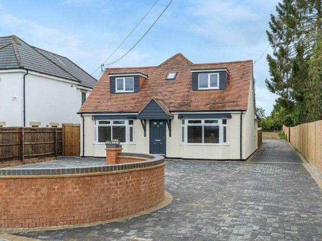 Woodperry Road, Oxford OX3 4 bed detached house to rent £2,900 pcm £669 pw