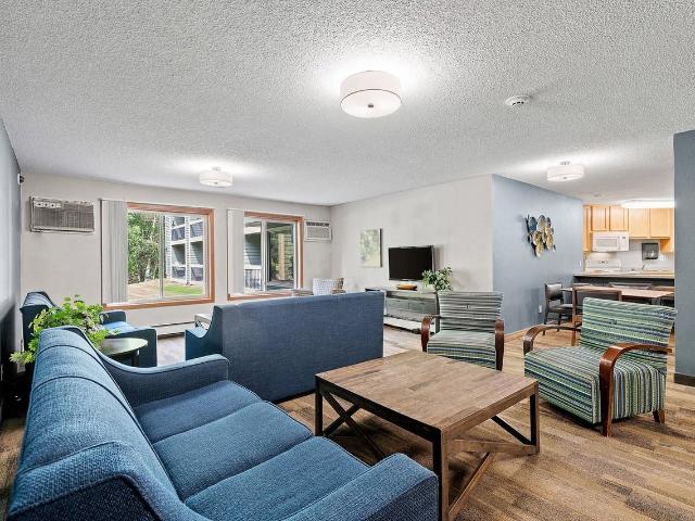 Woodridge 2 Bedroom Apartment for Rent at 3255 Coachman Rd, Eagan, MN 55121