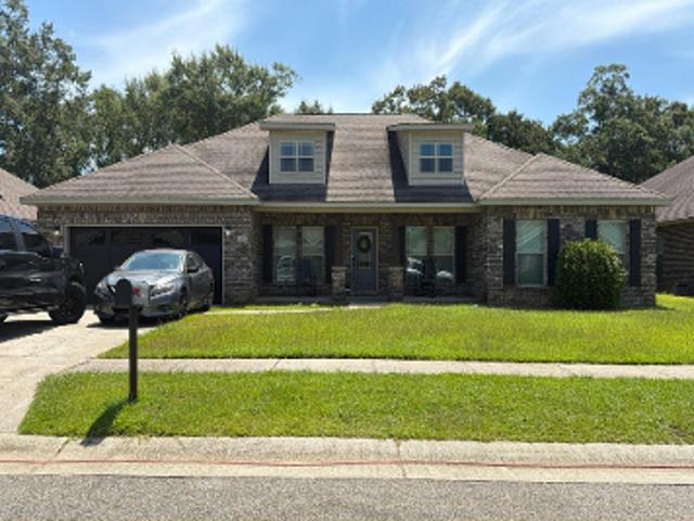 Woodward Dr