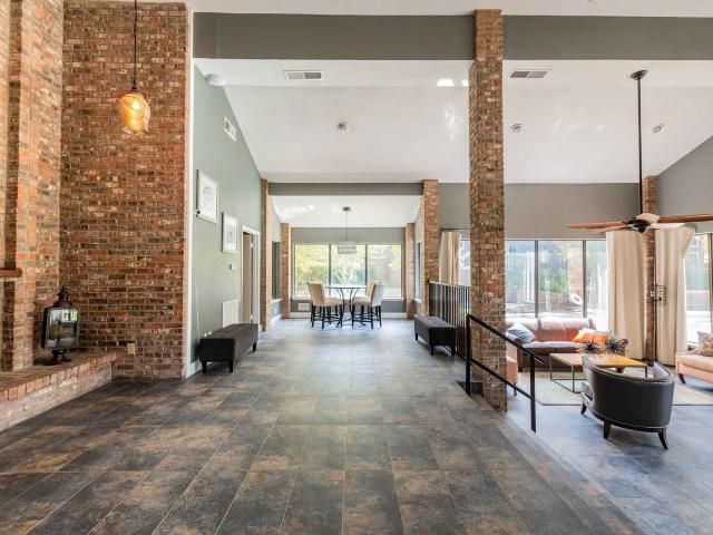 Woodwind Irving 3 Bedroom Apartment for Rent at 3947 Pleasant Run Rd, Irving, TX 75038