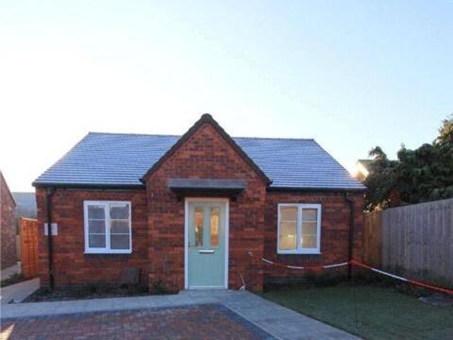 Woodwinds, Warton, 2 Bedroom Bungalow