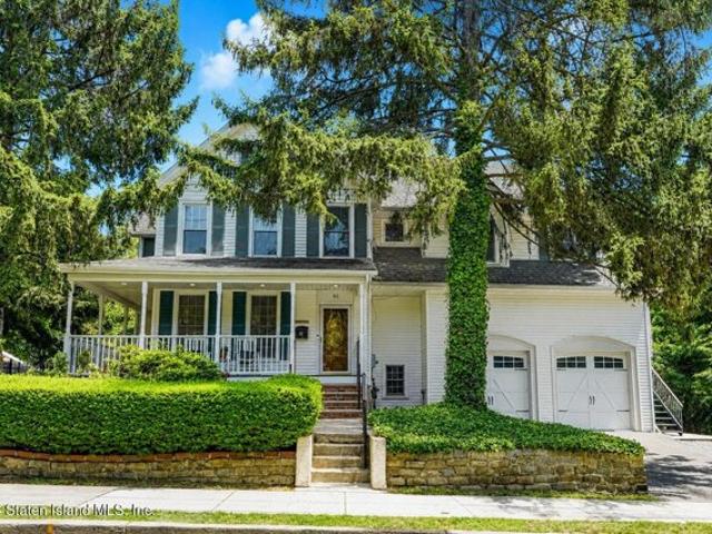 Woodvale Ave, Staten Island, Home For Sale