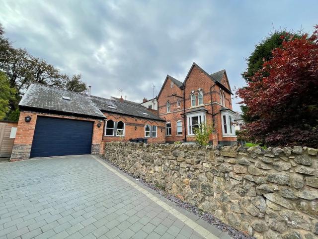 Woodview Drive, Edgbaston, Birmingham B15, 6 bed detached house to rent, £3,400 pcm | PrimeLocation
