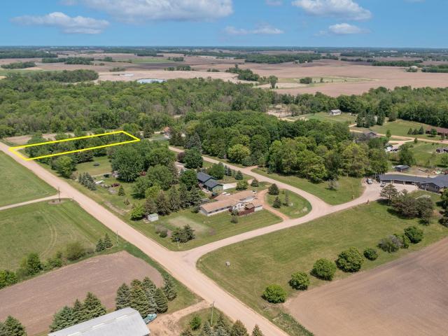 Woodview Ln, Le Center, MN 56057 | MLS #6730