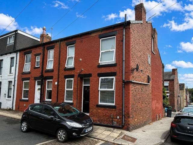 Woodville Avenue, Horsforth, Leeds, West Yorkshire, UK LS18, 2 bed terraced house to rent, £1,100 pcm | PrimeLocation