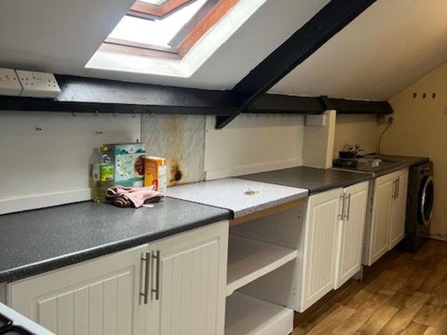Woodville Road, Cardiff CF24, 3 bed flat to rent, £1,425 pcm | PrimeLocation