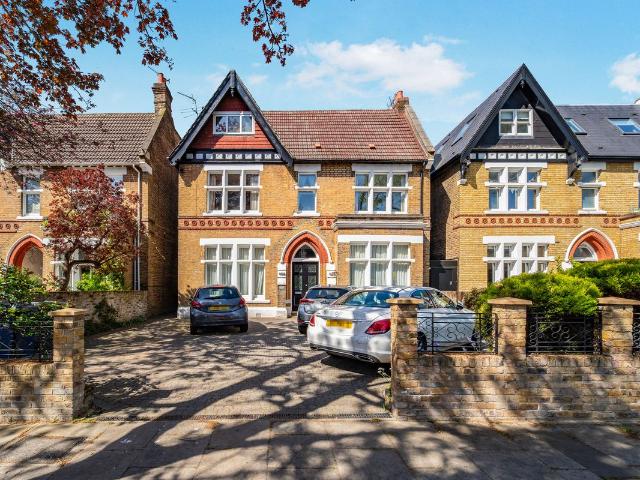 Woodville Road, London W5, 2 bed flat to rent, £2,200 pcm | PrimeLocation