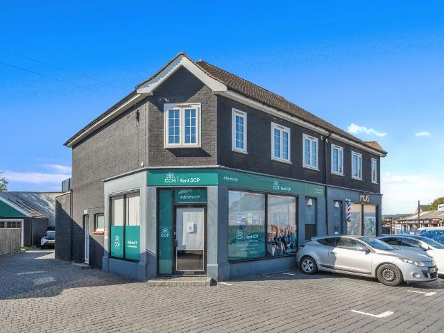 Woodville Road, Maidstone ME15, 2 bed flat to rent, £1,200 pcm | PrimeLocation