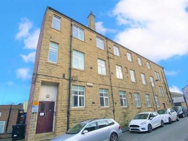 Woolcombers Hall, Back Dale Street, 3 Bedroom Apartment