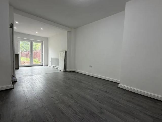 Woolacombe Lodge Road