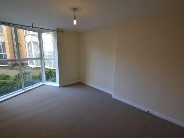 Wooldridge Close, Bedfont, TW14
