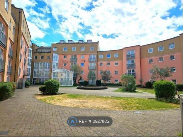 Wooldridge Close, Feltham TW14, 2 bed flat to rent, £1,675 pcm | PrimeLocation