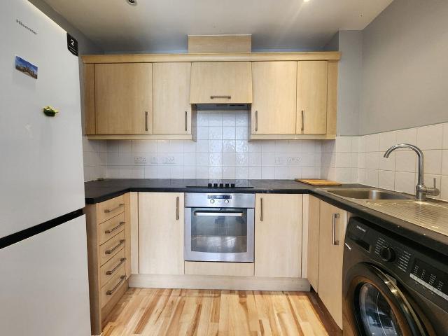 Wooldridge Close, Feltham TW14, 2 bed flat to rent, £1,700 pcm | PrimeLocation