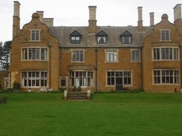 Woolston Close, Northampton NN3, 2 bed flat to rent, £1,150 pcm | PrimeLocation