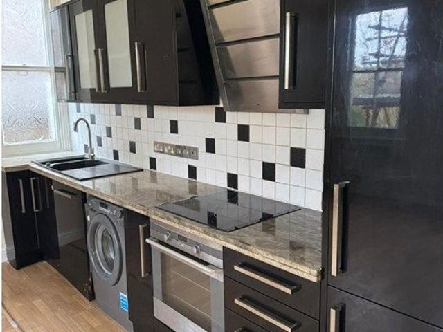 Woolstone Road, London SE23, 2 bed flat to rent, £1,750 pcm | PrimeLocation