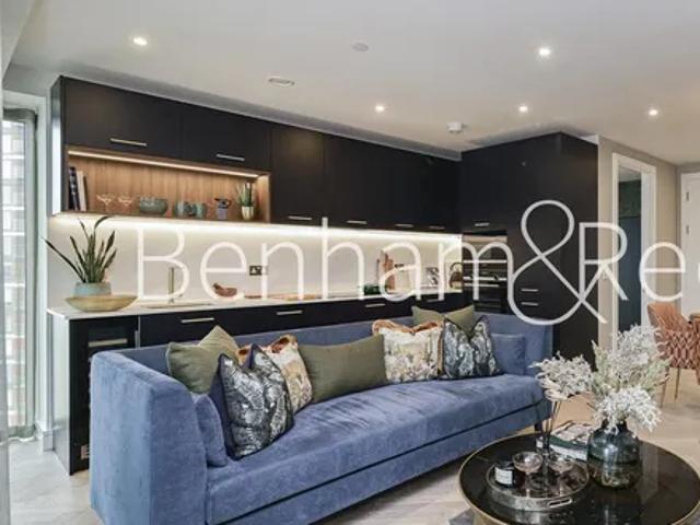Woolwich High Street, London, SE18 6QN, United Kingdom | 2 bed apartment for rent #133542043 | Rentberry