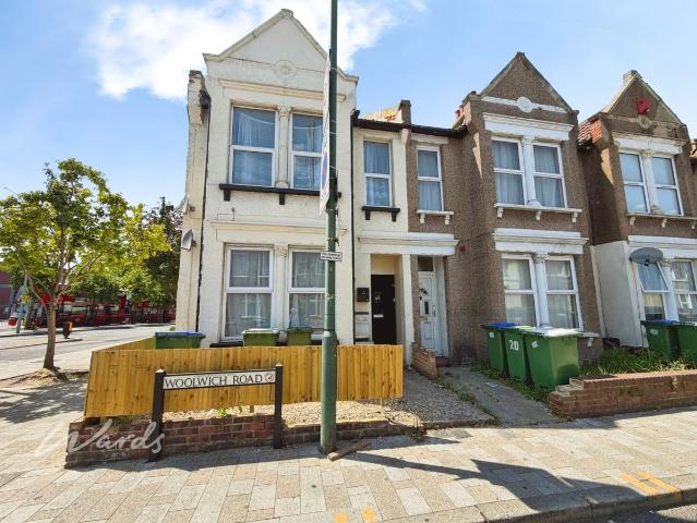 Woolwich Road, Bexleyheath DA7, 1 bed flat to rent, £1,250 pcm | PrimeLocation
