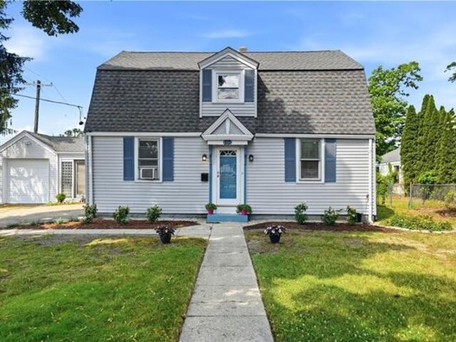 Woonasquatucket Ave, North Providence, Home For Sale