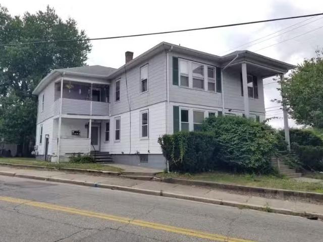 Woonsocket, RI Apartment $995.00 243 251 Transit St