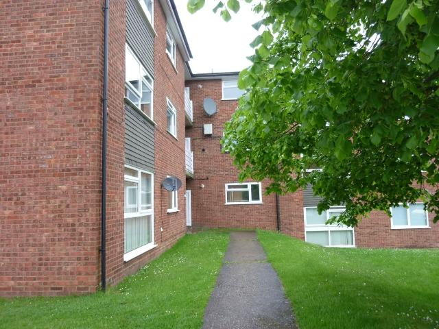 Woburn Close, Stevenage SG2, 1 bed flat to rent, £1,100 pcm | PrimeLocation
