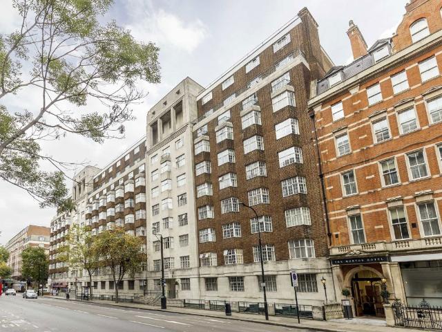 Woburn Place, Bloomsbury WC1H, Studio to rent, £1,950 pcm | PrimeLocation