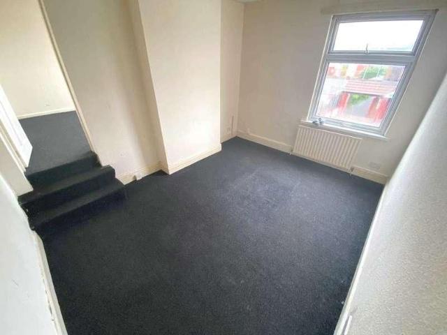 Woden Road, WV10