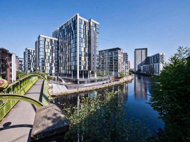 Woden Street, Salford M5 1 bed apartment to rent £1,150 pcm £265 pw