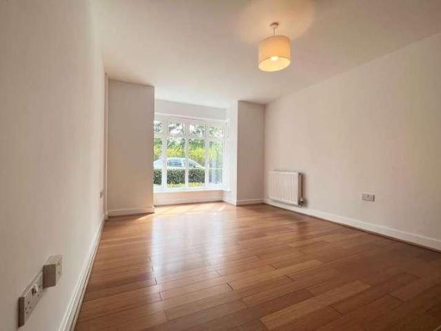 Woking, Surrey, GU21