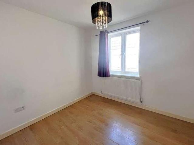 Woking, Surrey, GU21