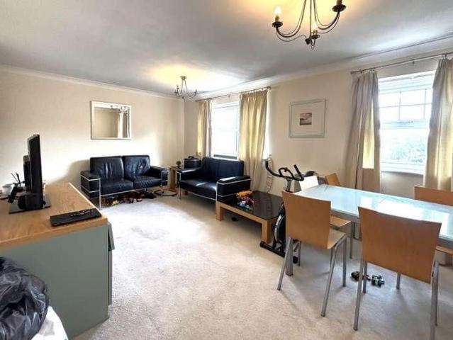 Woking, Surrey, GU21