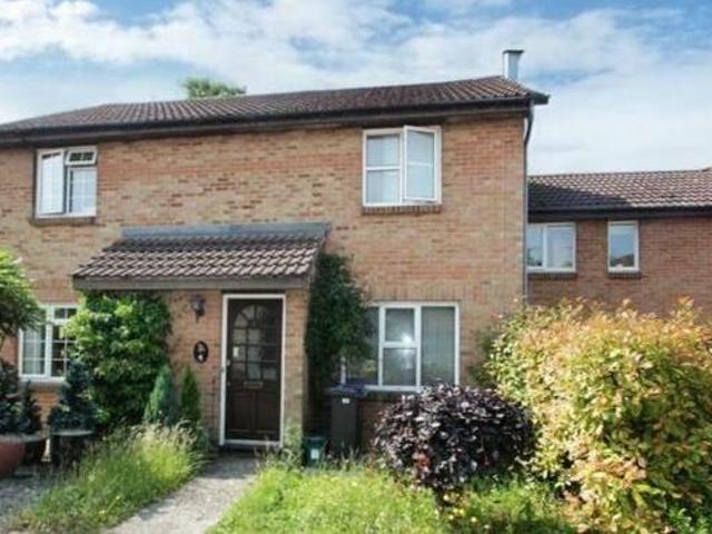 Woking, Surrey, 3 Bedroom Terraced