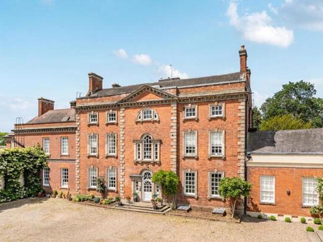 Wolverley House, Wolverley Village, 2 Bedroom Apartment
