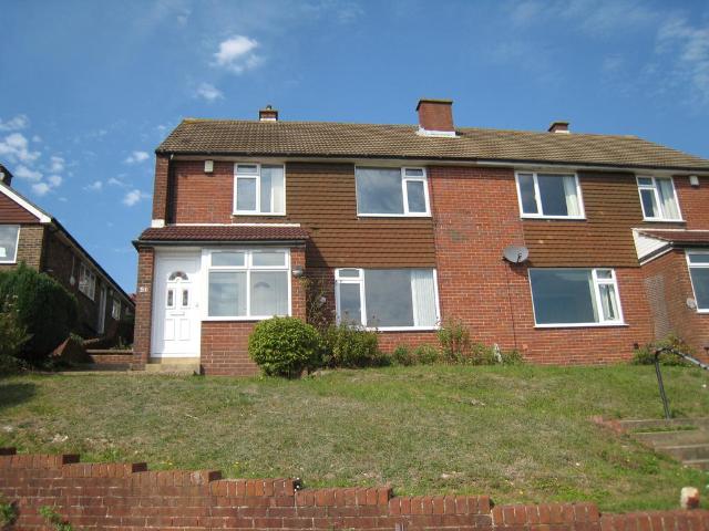 Wolverstone Drive, Brighton BN1 4 bed terraced house to rent £2,765 pcm £638 pw