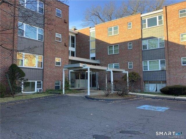Wolcott Hill Rd Apt B, Wethersfield, Condo For Sale