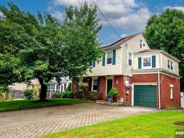 Wolcott Rd, Dumont, Home For Sale